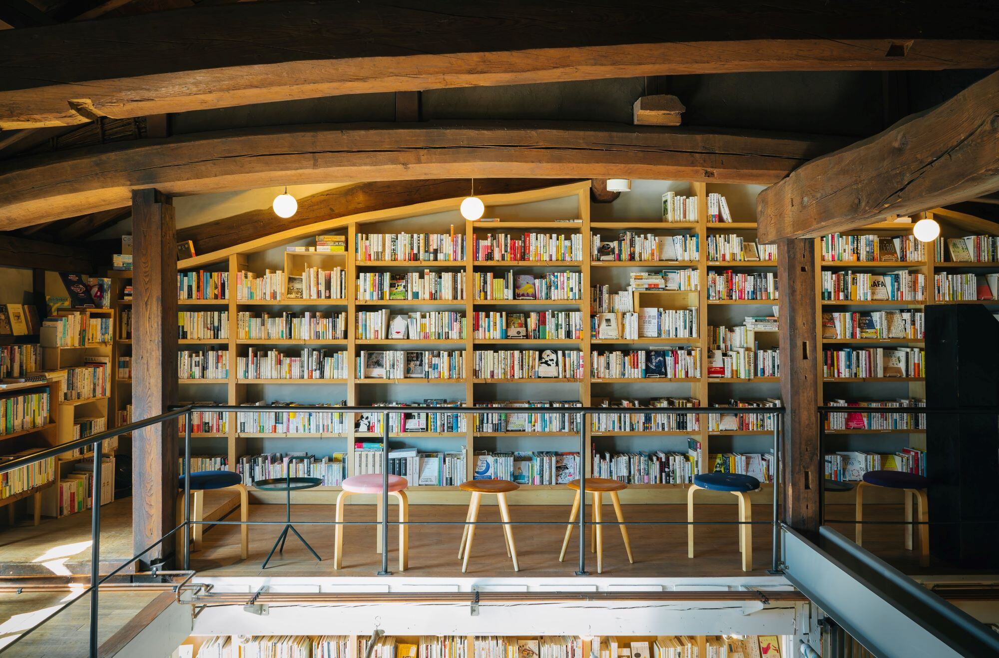 本の循環を目指すVALUE BOOKS。GMO-PG送金サービスでコスト削減と自動化を実現